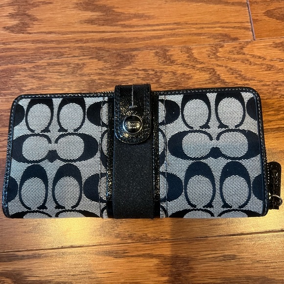 Coach | Bags | Coach Wallet Authentic | Poshmark